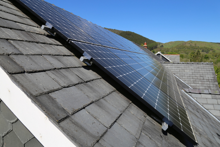 Domestic Solar Systems | Home Battery & Solar Panel Experts